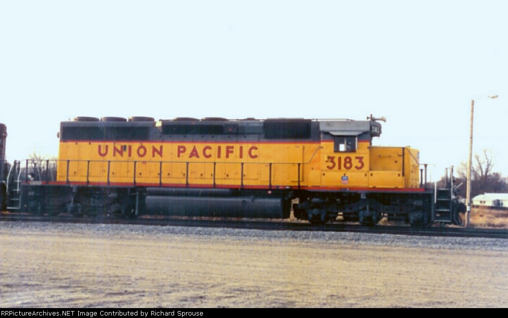 UP 3183 (SD40-2)